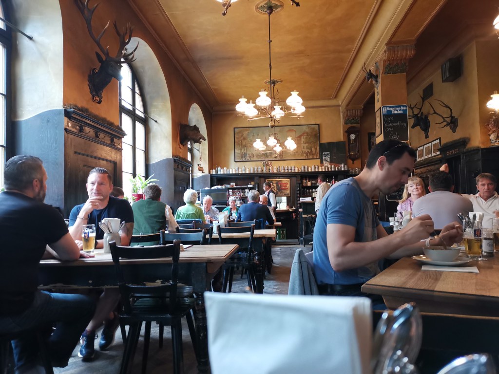 Gasthaus Isarthor, Munich 🇩🇪 - The European Bar Guide