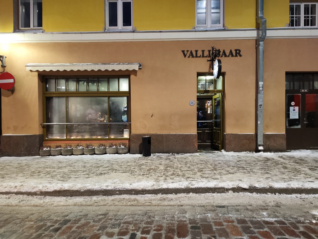Valli Baar, Tallinn 🇪🇪